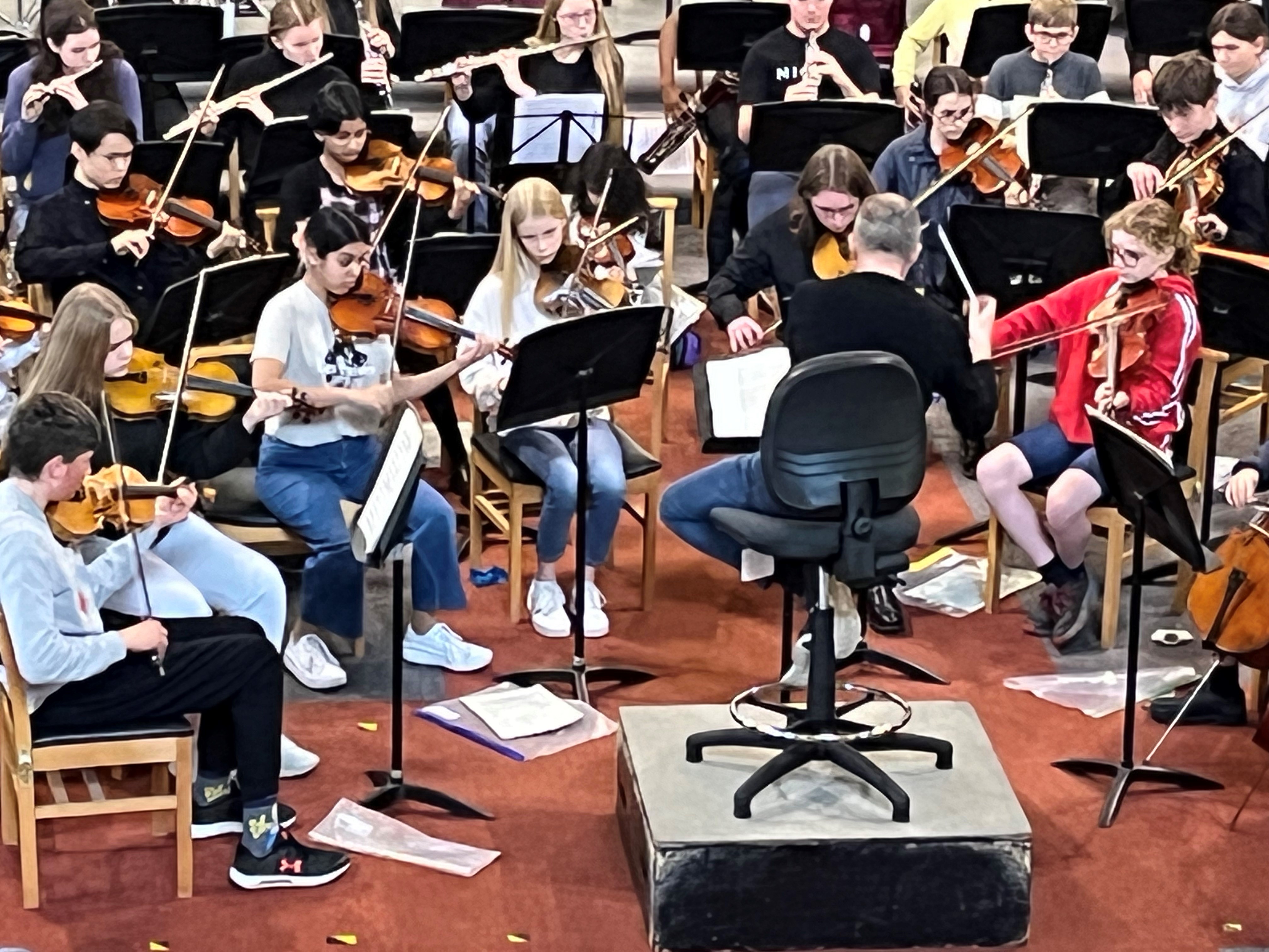 Essex Young People's Orchestra & String Octet performs in Felsted ...